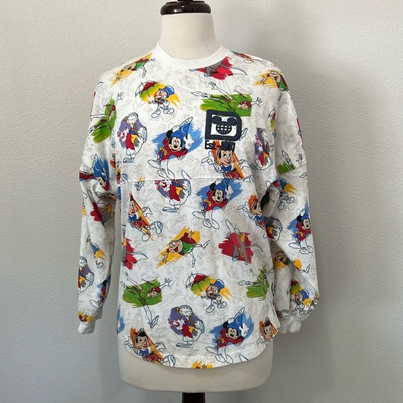 Disney | Tops | Disney Parks Walt Disney World Xs Character Spirit ...